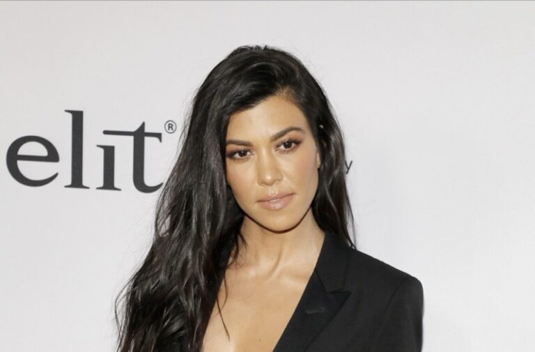Kourtney Kardashian Sparks Pregnancy Rumors With Cryptic Post - Soap ...